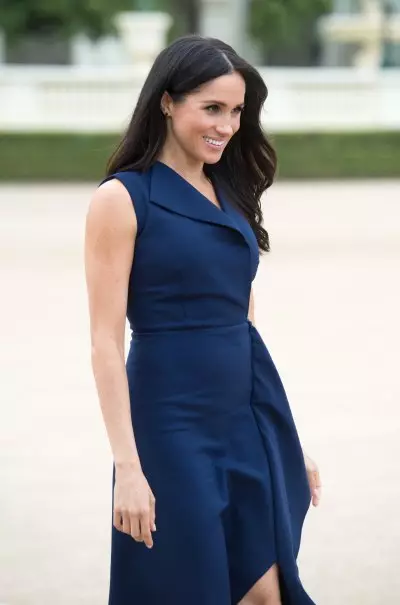 Meghan Markle blauwe jurk