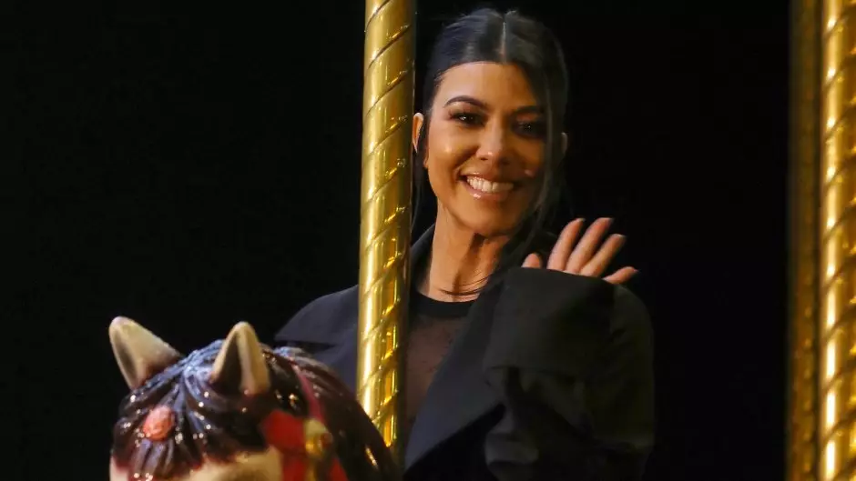 kourtney-kardashian-ünvanları-hamiləlik-şayiələr