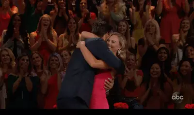 Hannah Brown en Tyler Hugging