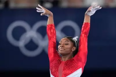 Simone Biles biologinė mama pareiškia po olimpinių žaidynių