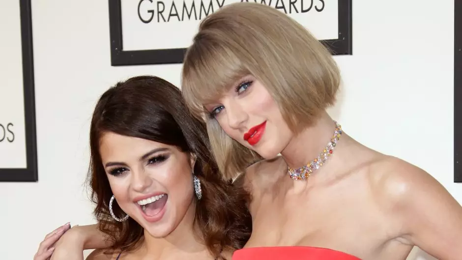 Selena Gomez og Taylor Swift á Grammys 2016