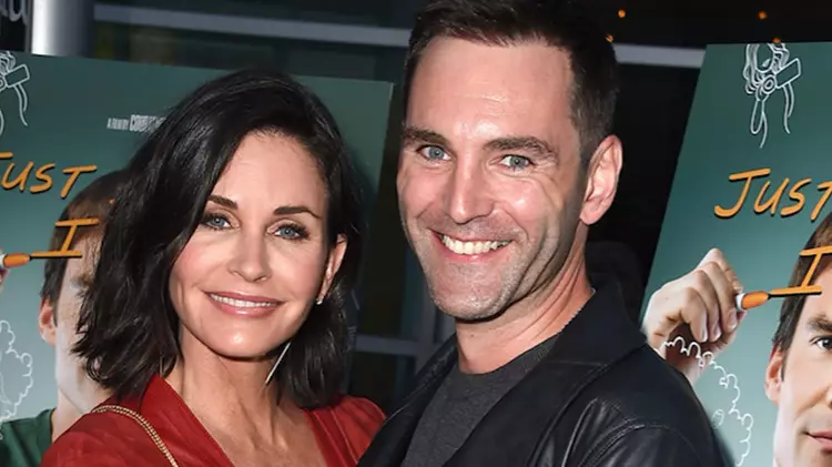 Courteney cox johnny mcdaid dua pernikahan