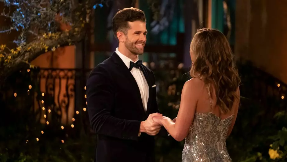 Ang Bachelorette Hannah Brown ug Jed Wyatt Relationship Engaged