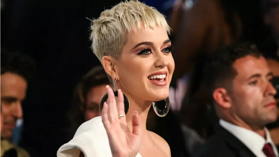 Katy perry nuntut