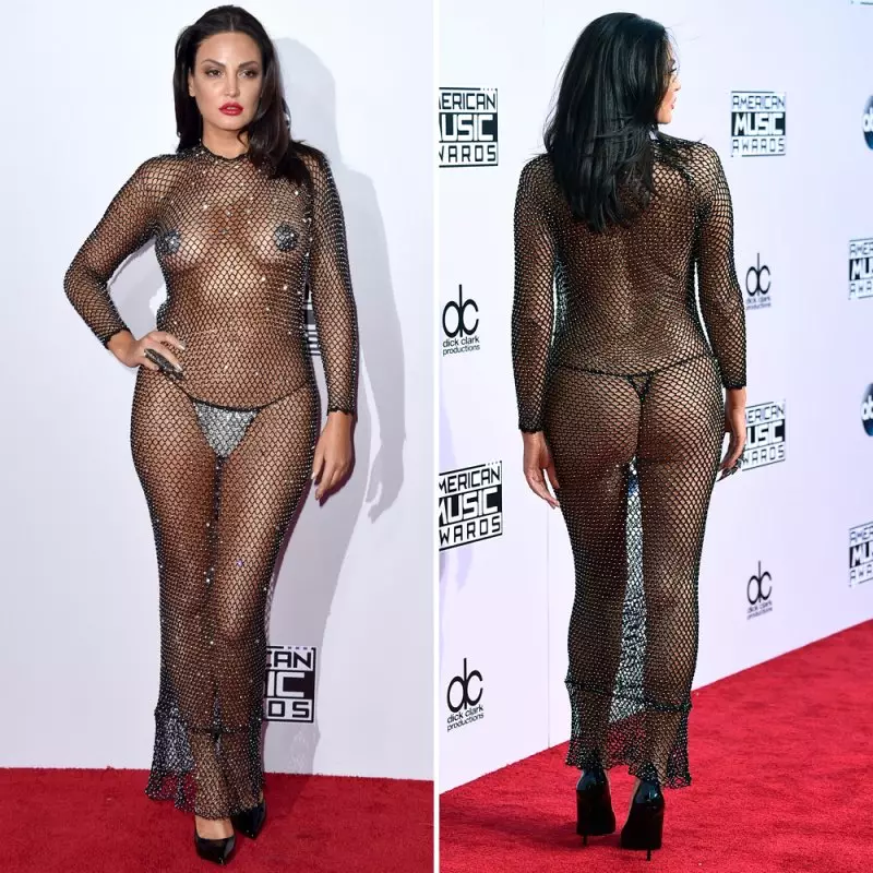 Bleona qereti butt red carpet