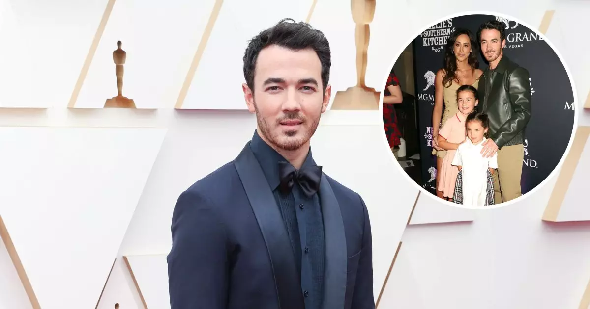 Kevin Jonas rappeléiert Duechter Alena, Valentina gesinn him Leeschtung