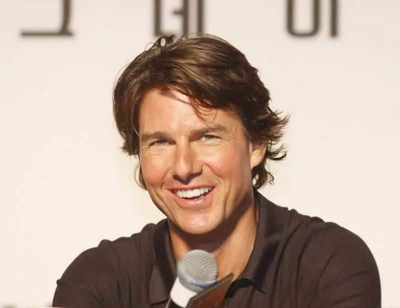 Tom Cruise đã phẫu thuật thẩm mỹ chưa