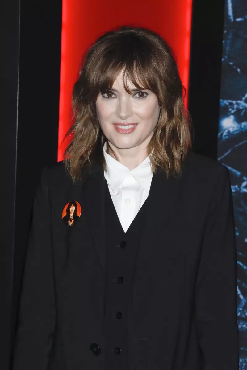 Winona Ryder Fa'ata'otoga Plastic Suiga