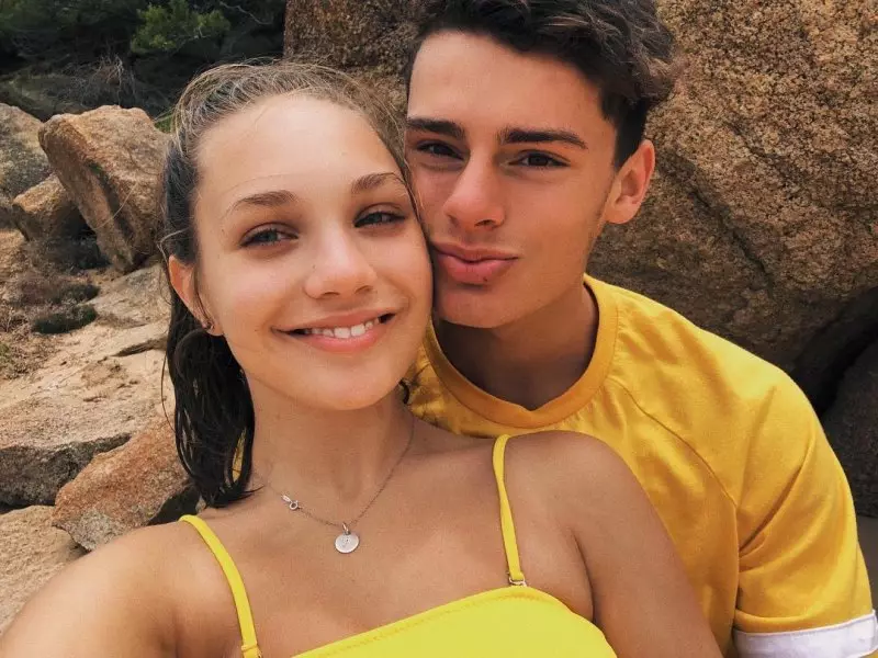 Maddie Ziegler iyo Jack Kelly