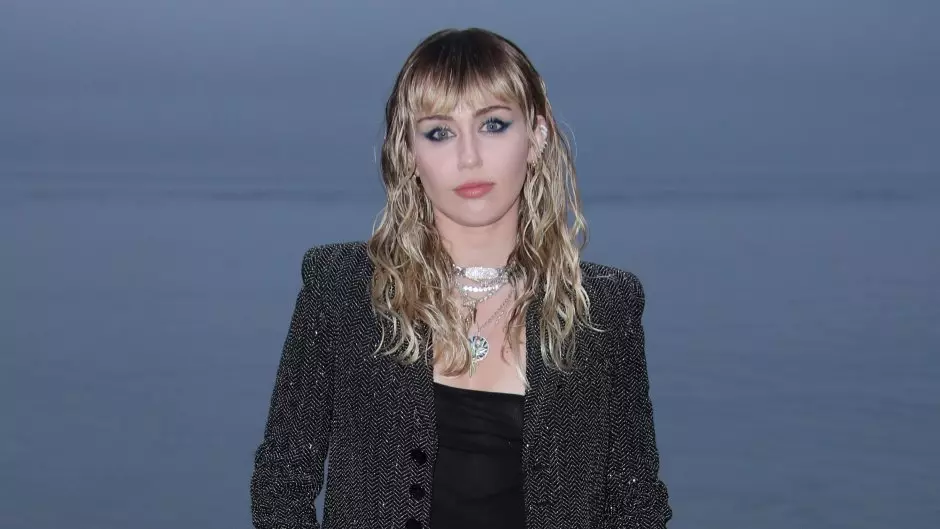 Miley Cyrus wypowiada się na temat Liama Hemswortha Split