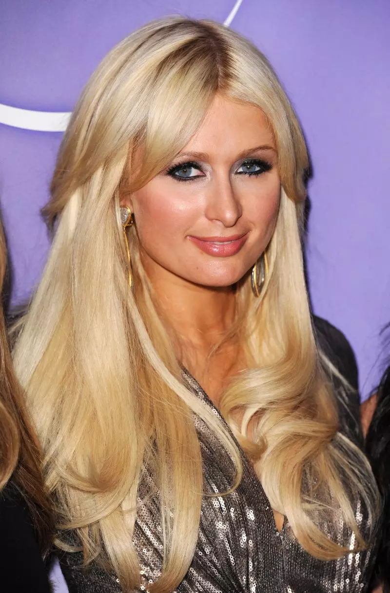 Sự chuyển đổi của Paris Hilton 2011