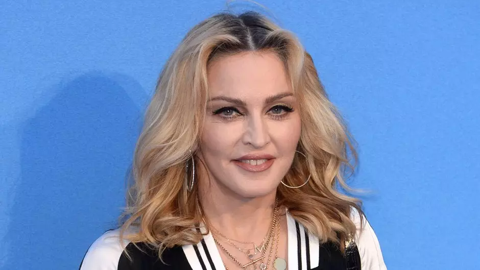 Masiofo o Filifiliga! Madonna Pokes Fun at Plastic Surgery Tala Fa'amulimuli Viral TikTok: Va'ai Vitio