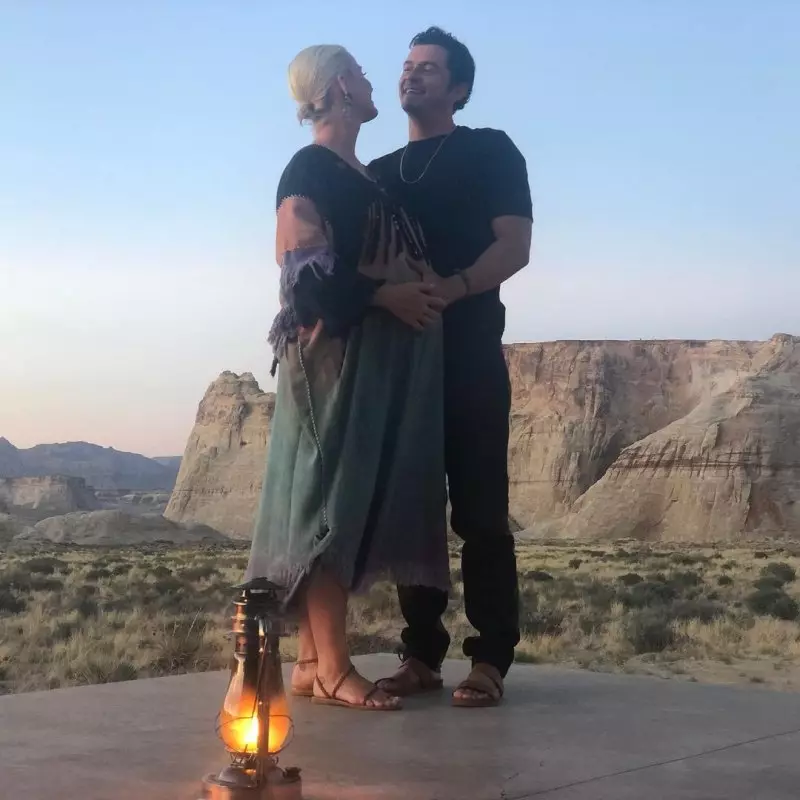 Katy Perry poste foto entim Orlando Bloom pou anivèsè nesans li 2