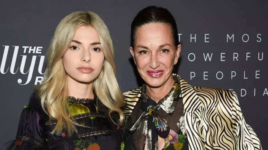 Cynthia Rowley Čistá hodnota: Bakalářská sada Keenan's Mom's Job