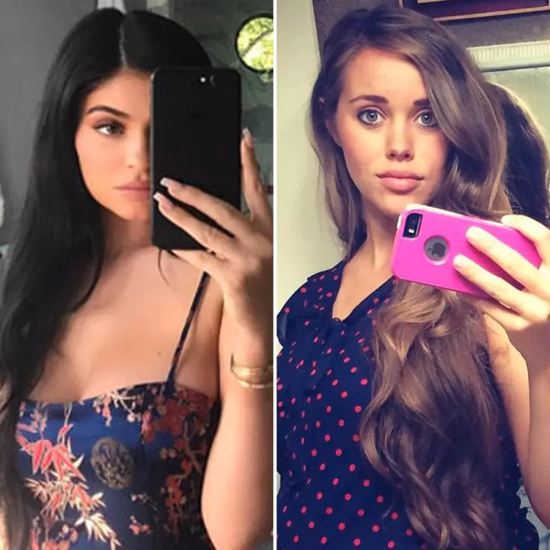 Duggar kardashians famużi