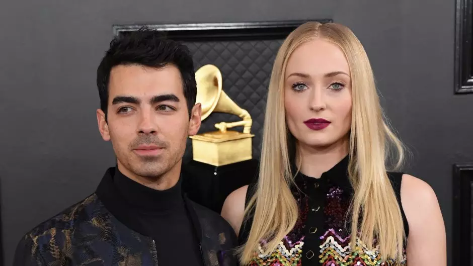 Joe Jonas și Sophie Turner la premiile Grammy