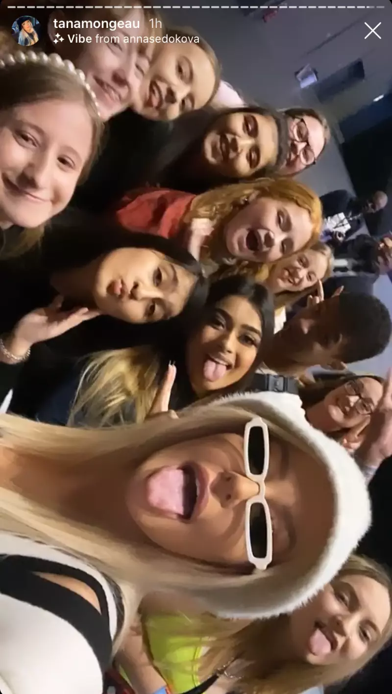 Tana Mongeau VidCon लंडन