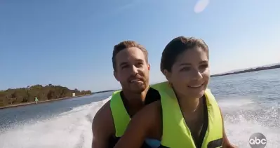 Bachelor Peter Weber en Hannah Ann Sluss Jetski tijdens Fantasy Suite-dates