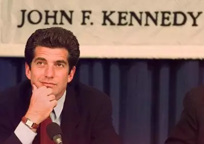 John f kennedy jr teoiricí tuairteála