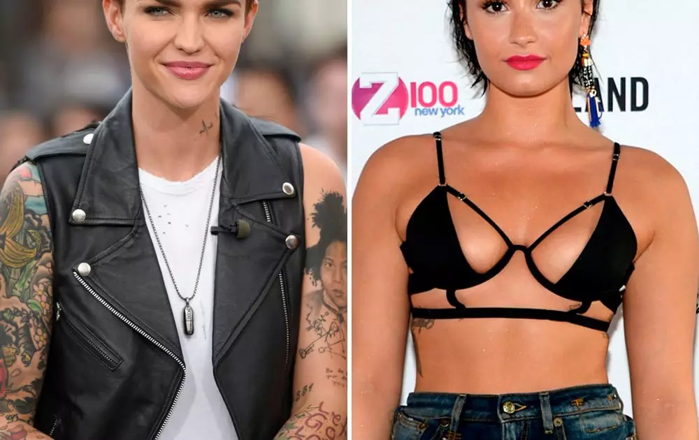 Ruby Rose Ib zaug lees tias nws tau koom nrog Demi Lovato