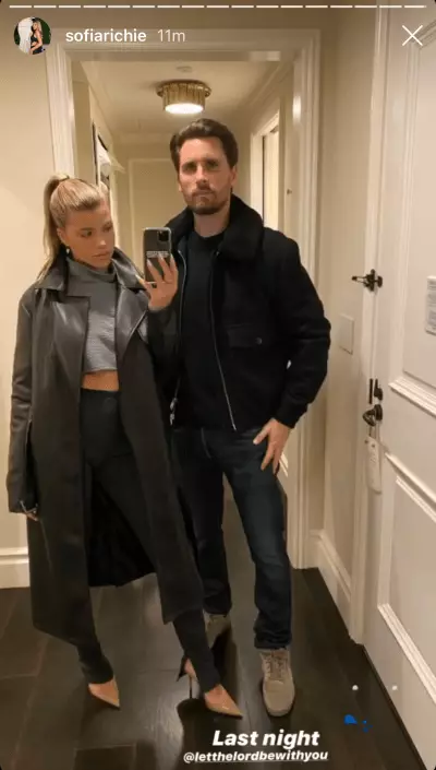 scott-disick-sofia-richie-valentines-lá-dáta-selfie