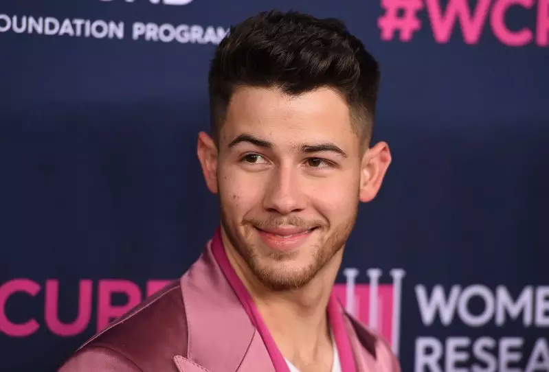 Nick Jonas 'Inoshamisira Mambure Akakosha Kune Chokwadi Kukuita Iwe ~Godo~