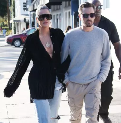 Khloé Kardashian ari kubatsira Scott Disick Kupfuura Sofia Richie Split