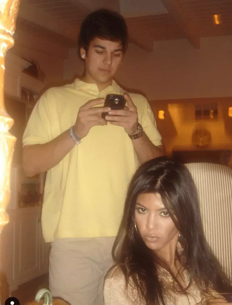 Φωτογραφίες Kardashian Throwback