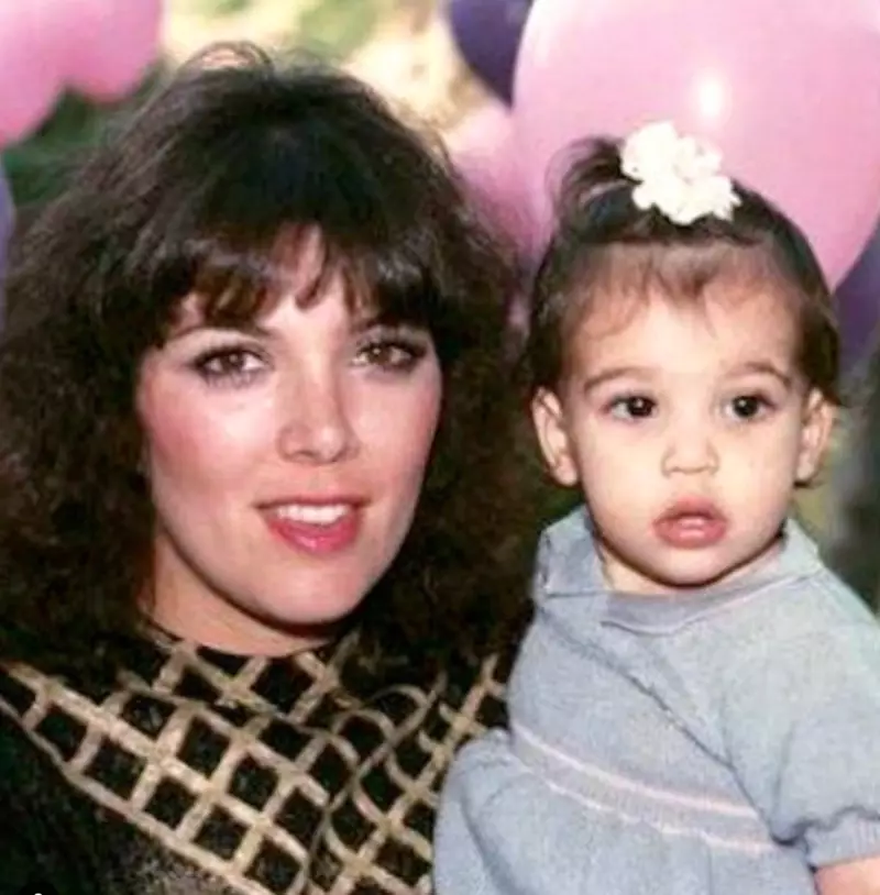 Fotot e Kardashian Throwback