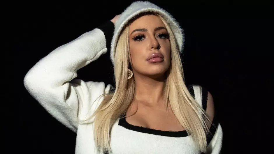 tana-mongeau-rasist-fortid-simplynessa15