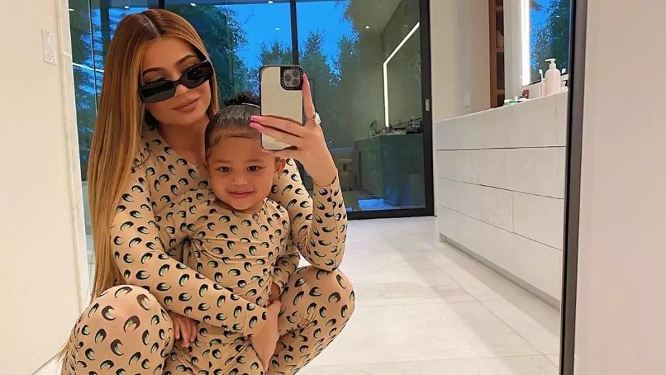 Kylie Jenner și Stormi Webster