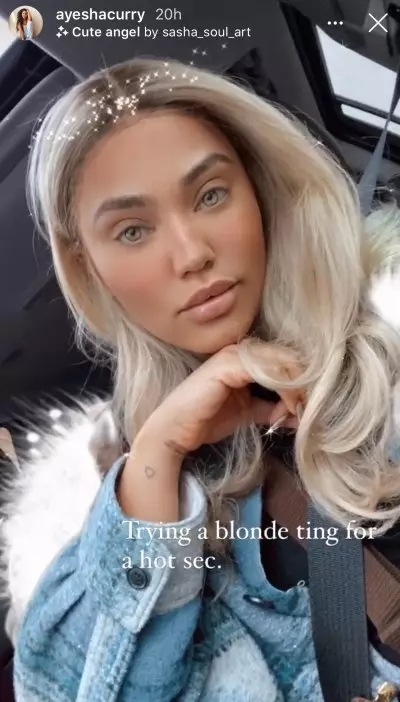 Ayesha Curry blond lasje