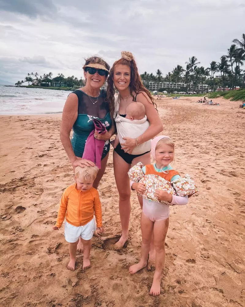 'LPBW' Alum Audrey Roloff yana son Tekun! Dubi Mafi kyawun Lokacin Swimsuit