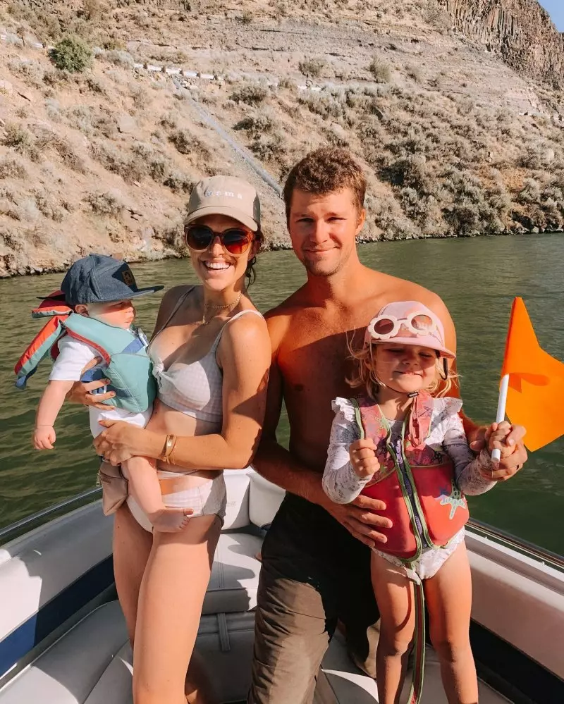 'LPBW' Alum Audrey Roloff yana son Tekun! Dubi Mafi kyawun Lokacin Swimsuit