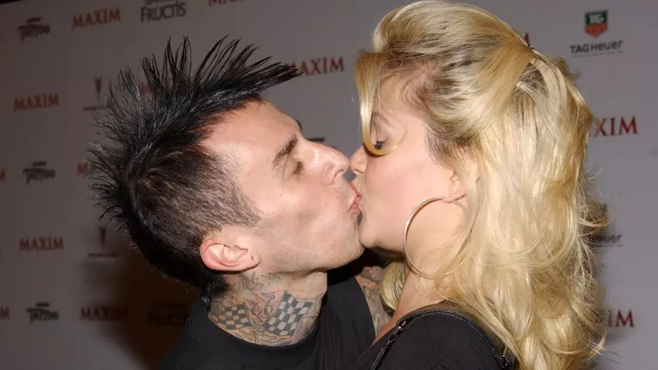 រូបថតរបស់ Travis Barker និង Shanna Moakler PDA Moments