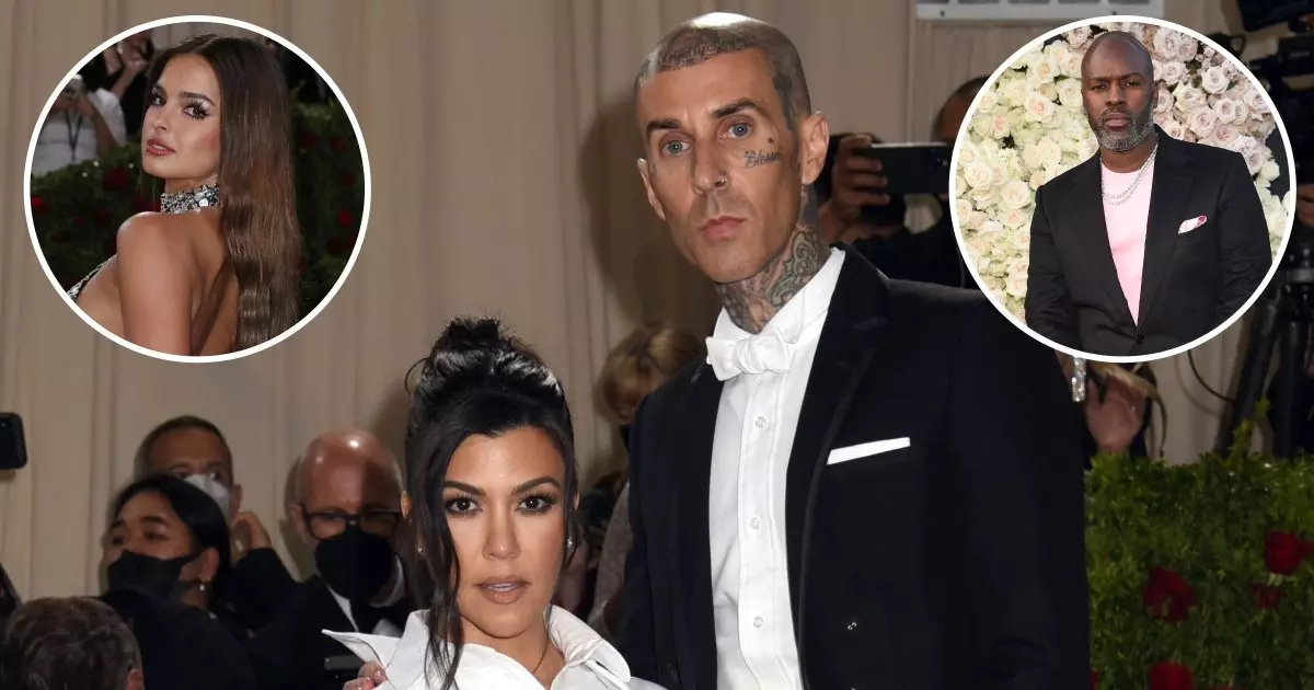 Nor ez zen egon Kourtney Kardashian, Travis Barkerren ezkontza-n?