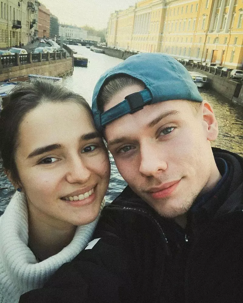 Baby Nr 2 90 Deeg Verlobten Star Steven an Olga hu grouss Pläng fir Zukunft