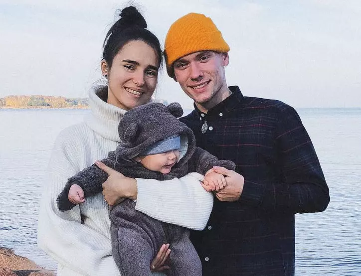 Baby Nr 2 90 Deeg Verlobten Star Steven an Olga hu grouss Pläng fir Zukunft