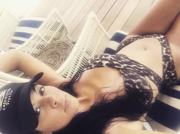 Kourtney Kardashian Bikini Anları