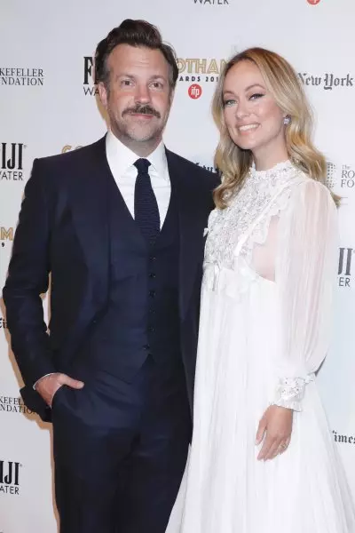 Umugqa wesikhathi wobudlelwano buka-Jason Sudeikis no-Olivia Wilde