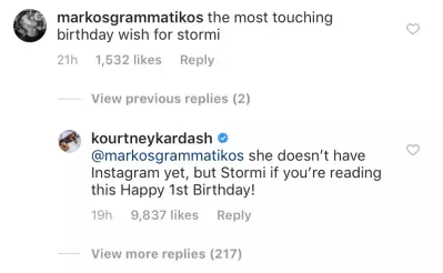 kourtney-kardashian-stormi-webster-comentar-instagram