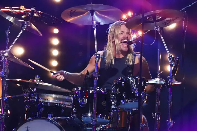 ukufa kuka-taylor hawkins