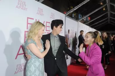 Lili Reinhart Cole Sprouse Haley Lu Richardson Five Feet Apart Los Angeles Premiere