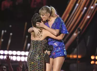 Taylor Swift 2019 iHeartRadio Music Awards - Seho