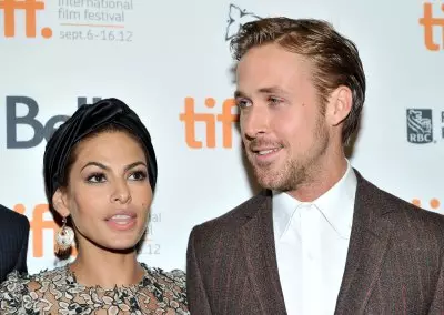 Ryan Gosling relación con Eva Mendes en la alfombra roja