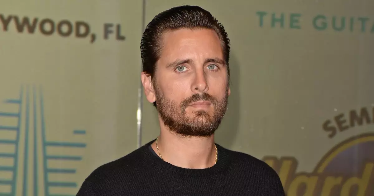 Scott Disick ji ber Kourtney 'Dilê şikestî' lê 'Ne' Danûstandina Sofyayê