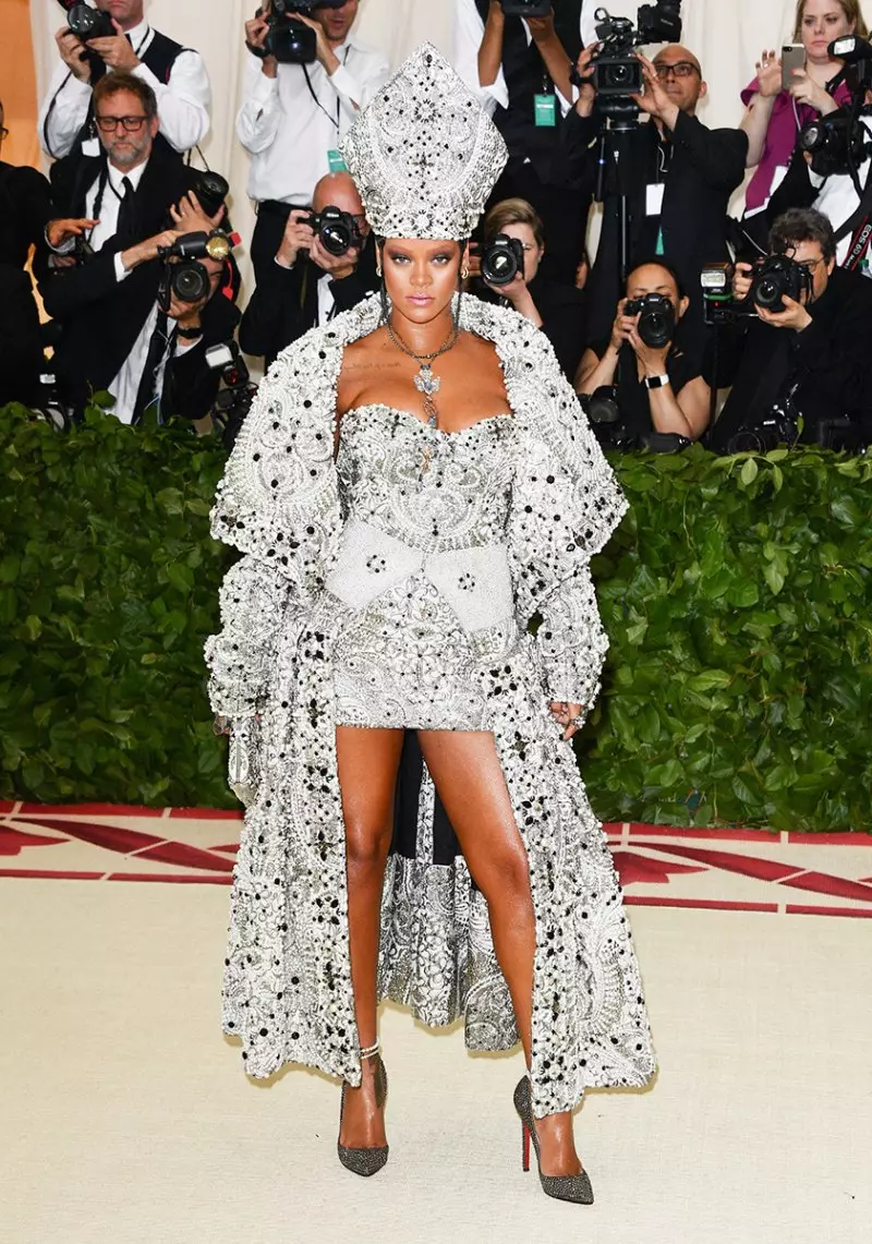 Rihanna Fashion Met Gala 2018