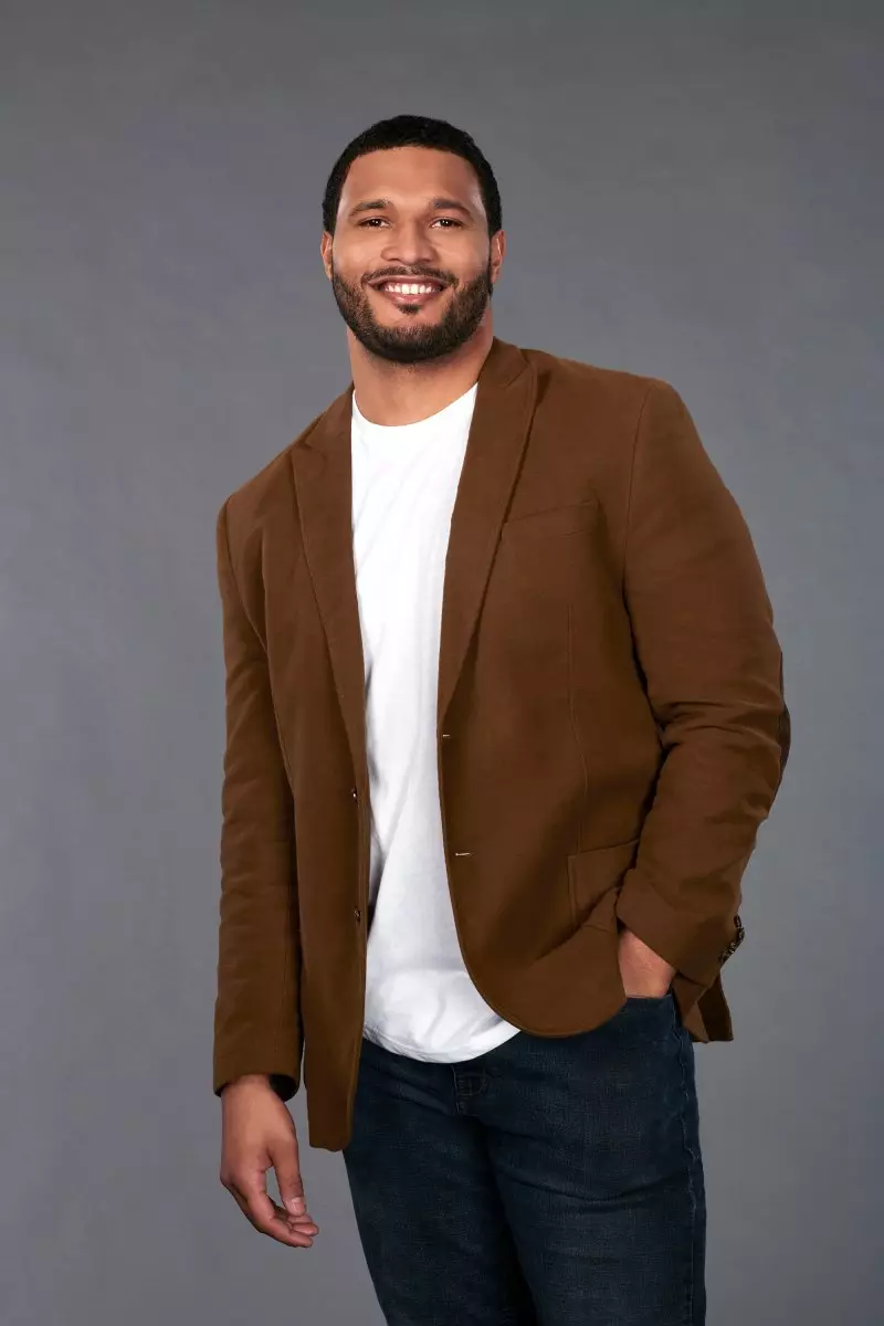 Daron ang Bachelorette contestant na si hannah brown na manlalaro ng putbol