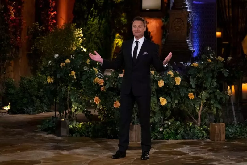 Bachelorette reünie spesiale chris Harrison