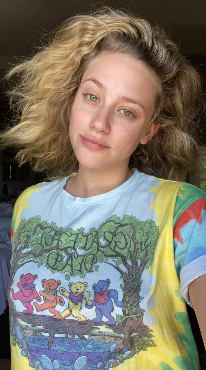 Lili Reinhart